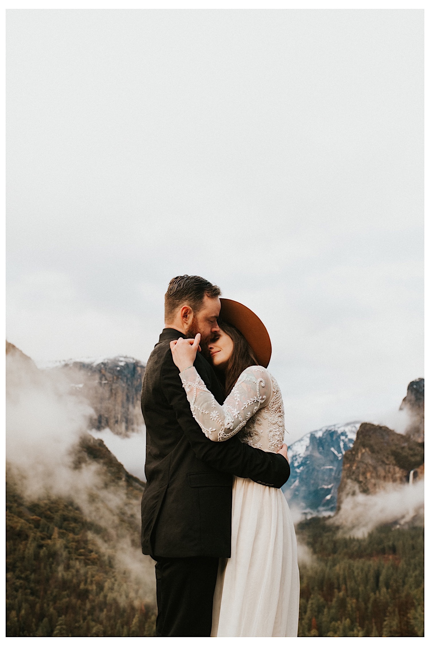 Five Reasons Why We Decided to Elope - Anais Possamai Photography