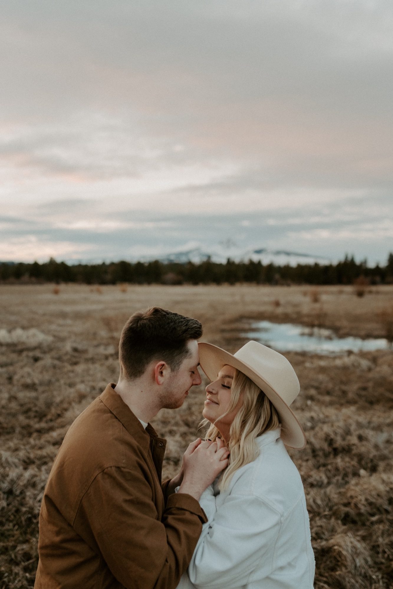 Black Butte Ranch Couple Session, Sisters Oregon