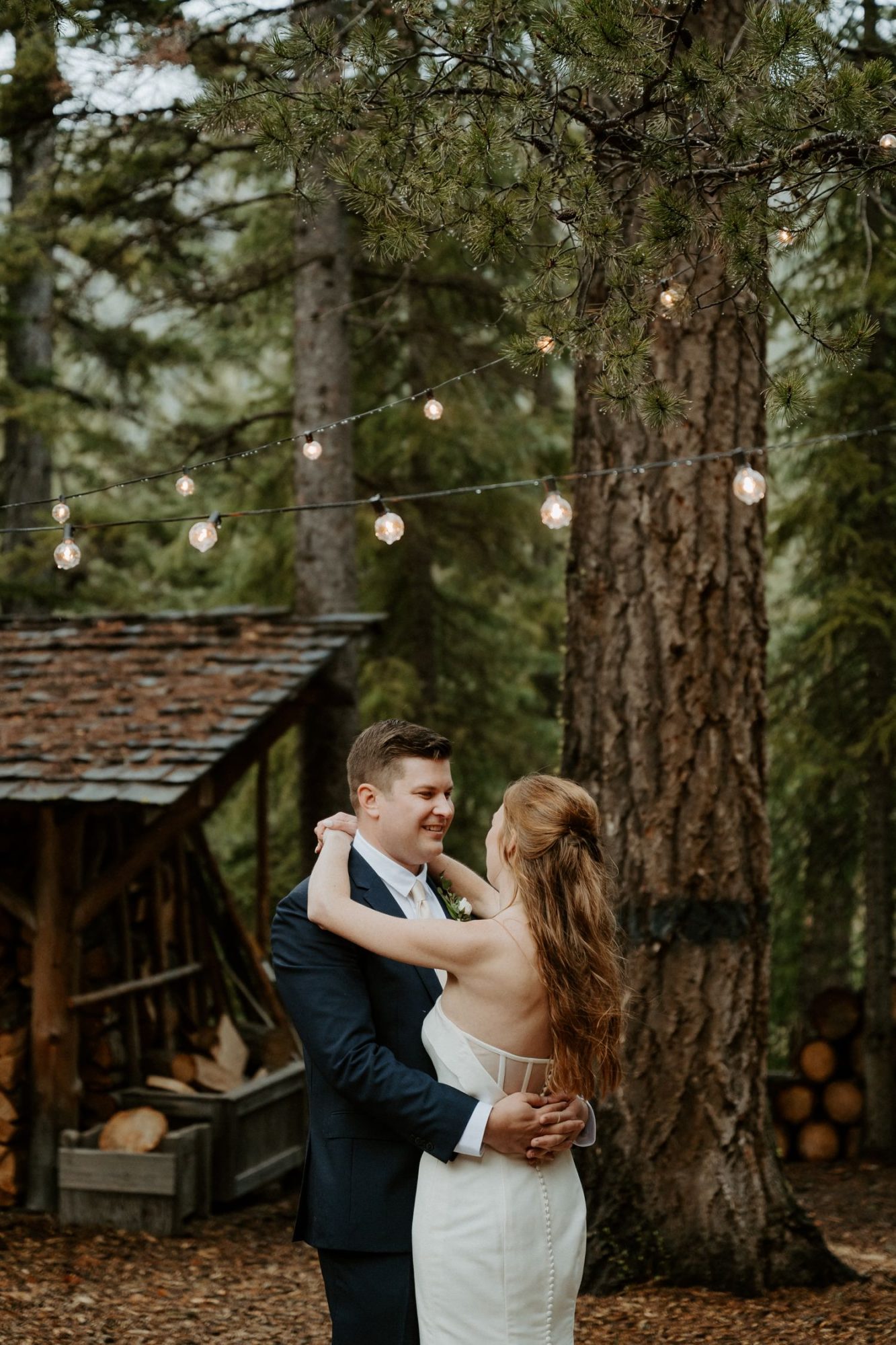 Skyliner Lodge Intimate Wedding in Bend, Oregon